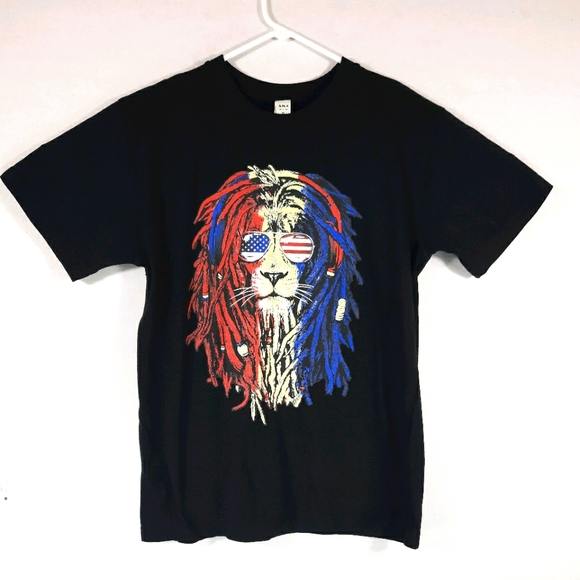 a.m.s | Shirts | Ams Lion Head With Usa Colors Graphic Tshirt M | Poshmark